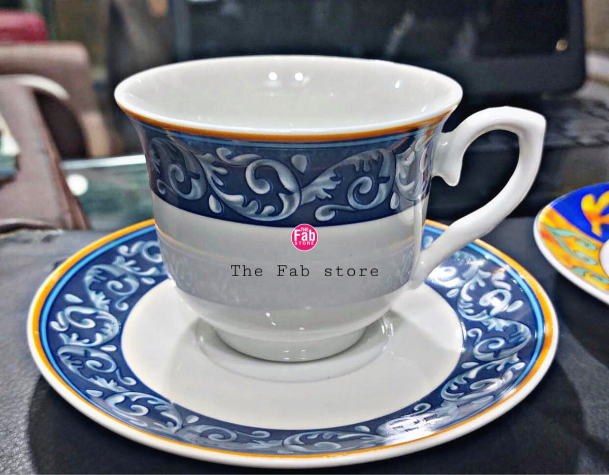 Set of cups and saucers – The Fab Store